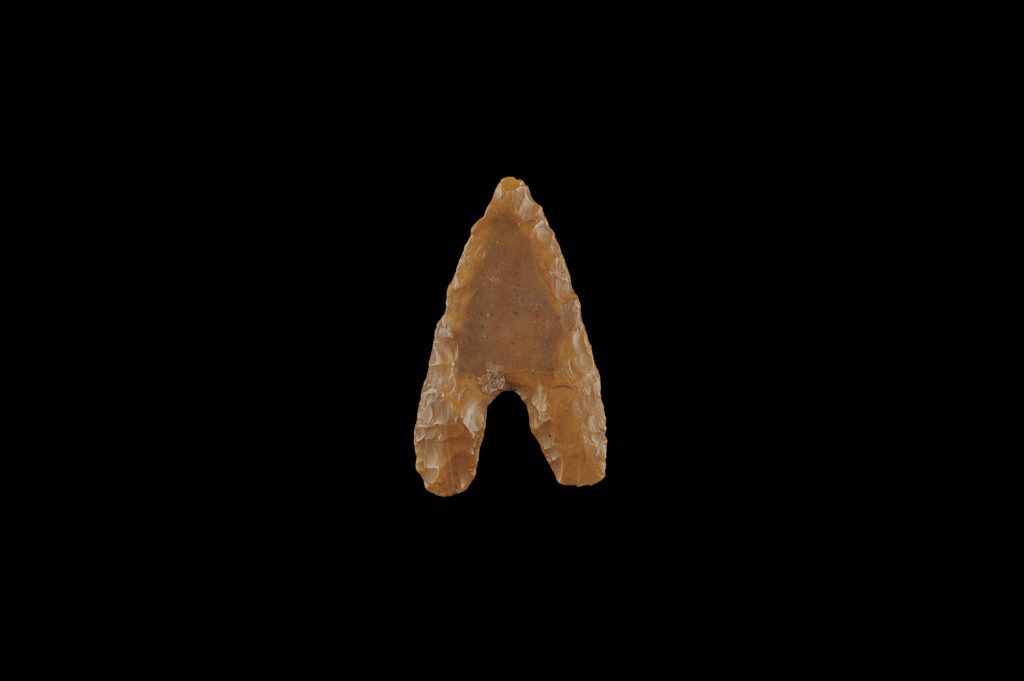 a-collection-of-7-ancient-egyptian-arrowheads-from-naqada-ii-till-1000-b-c