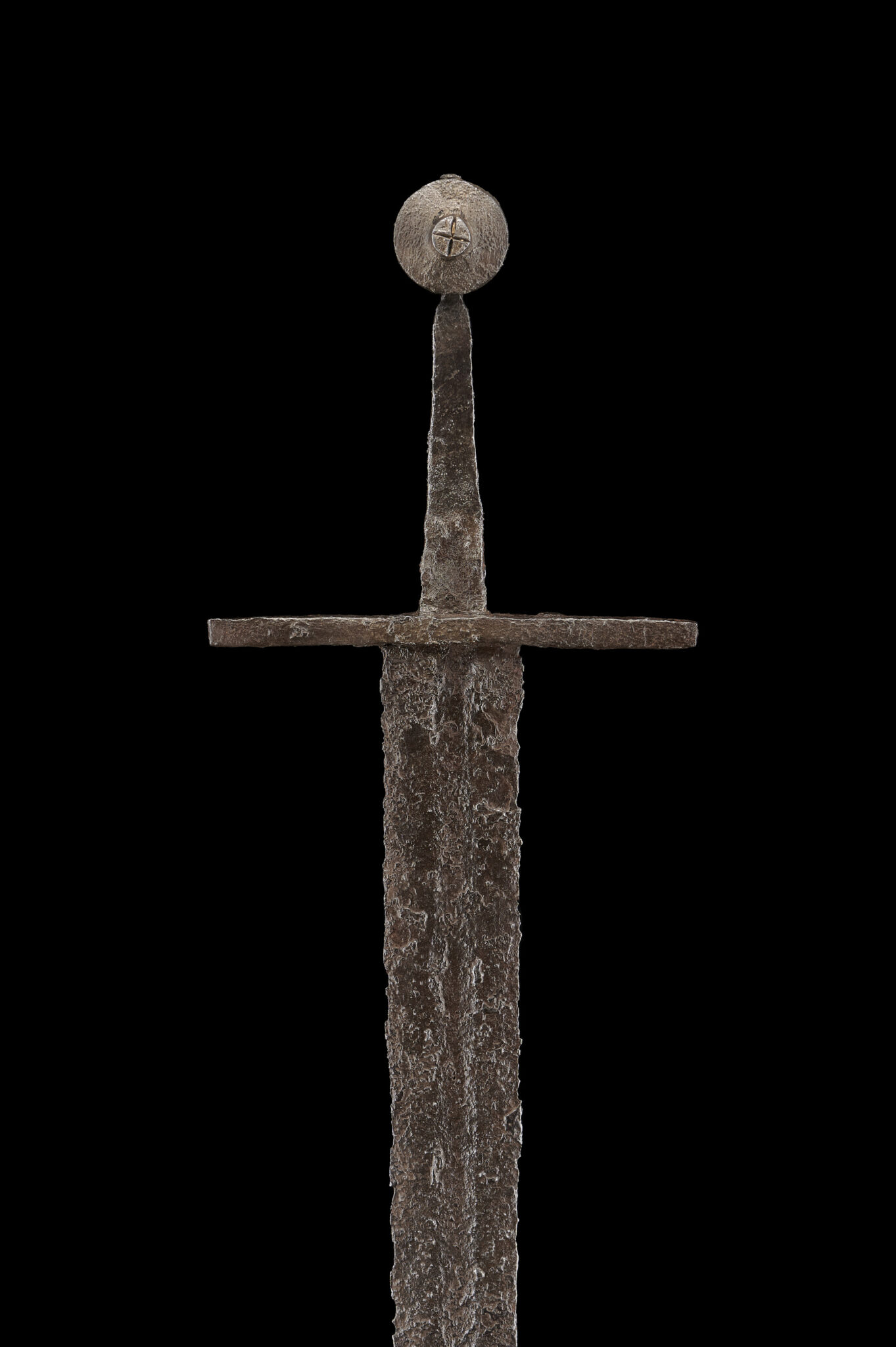 MEDIEVAL KNIGHTLY SWORD, 14TH CENTURY