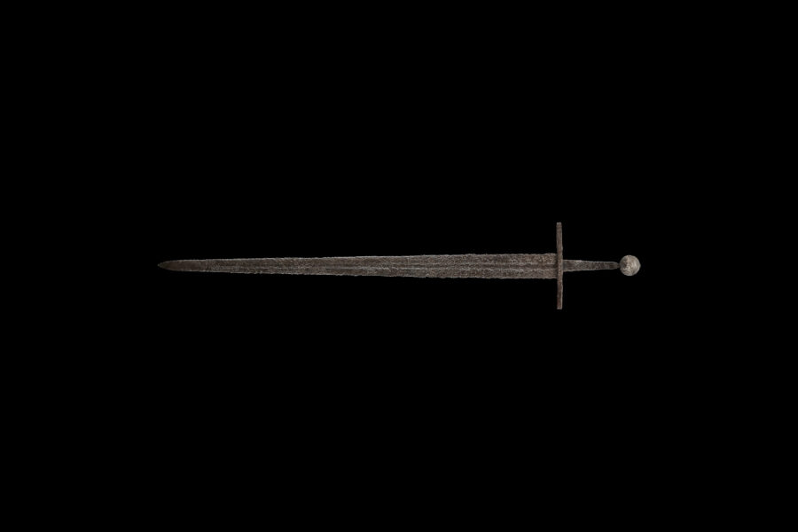 MEDIEVAL KNIGHTLY SWORD, 14TH CENTURY